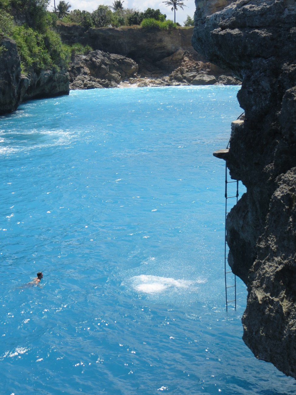 Cliff Jumping in Bali | IKIMASHO!
